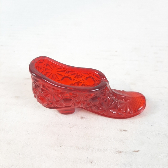 Art | Miniature Amberina Daisy And Button Ruby Redglass Slipper Shoe ...